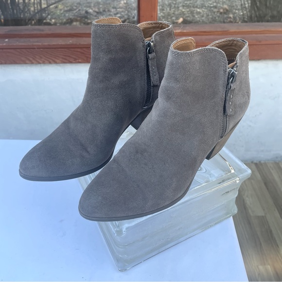 Frye | Shoes | Frye Judith Ankle Double Zip Booties Women Size 75 ...